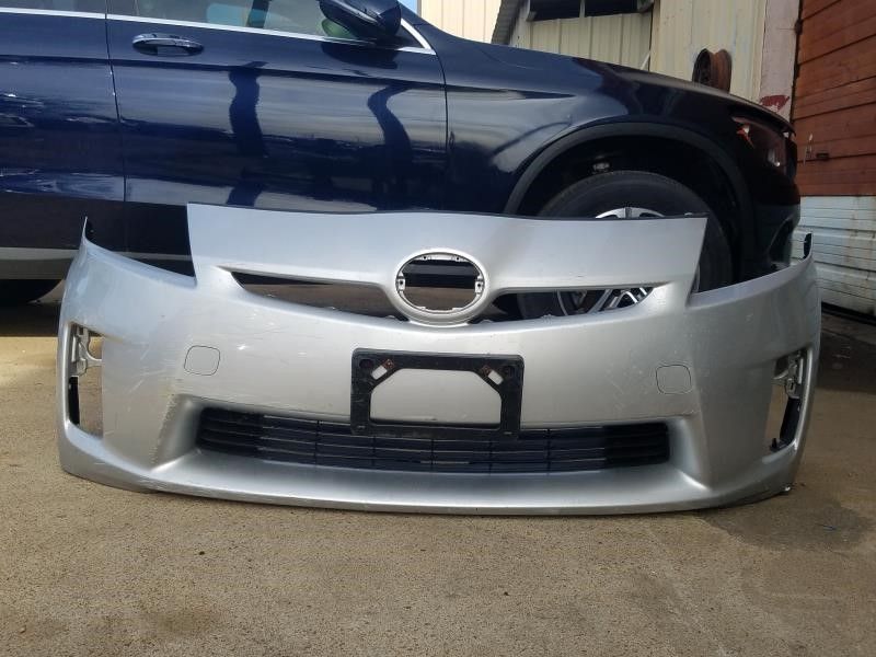 2010 Toyota Prius Front Bumper Assembly
